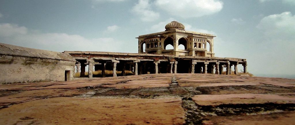 Queen Fort Gingee #2 - INDIAN WAY